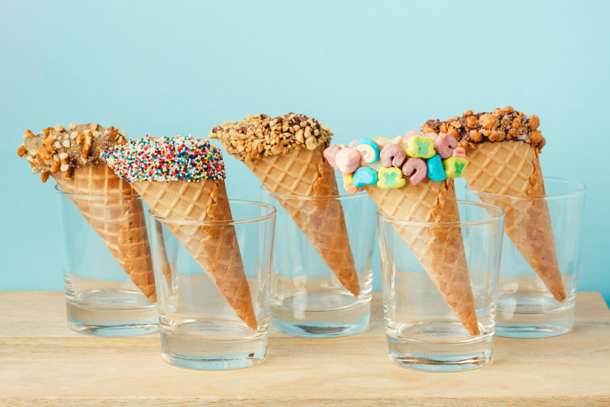 5 Ways to Dip Your Ice Cream Cones | Homemade Dessert Ideas